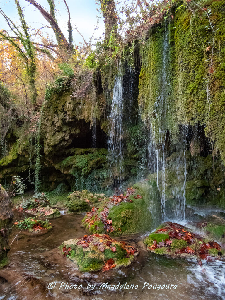 Skra Waterfalls and Blue Lake / Καταρράκτες Σκρα και Γαλάζια ...